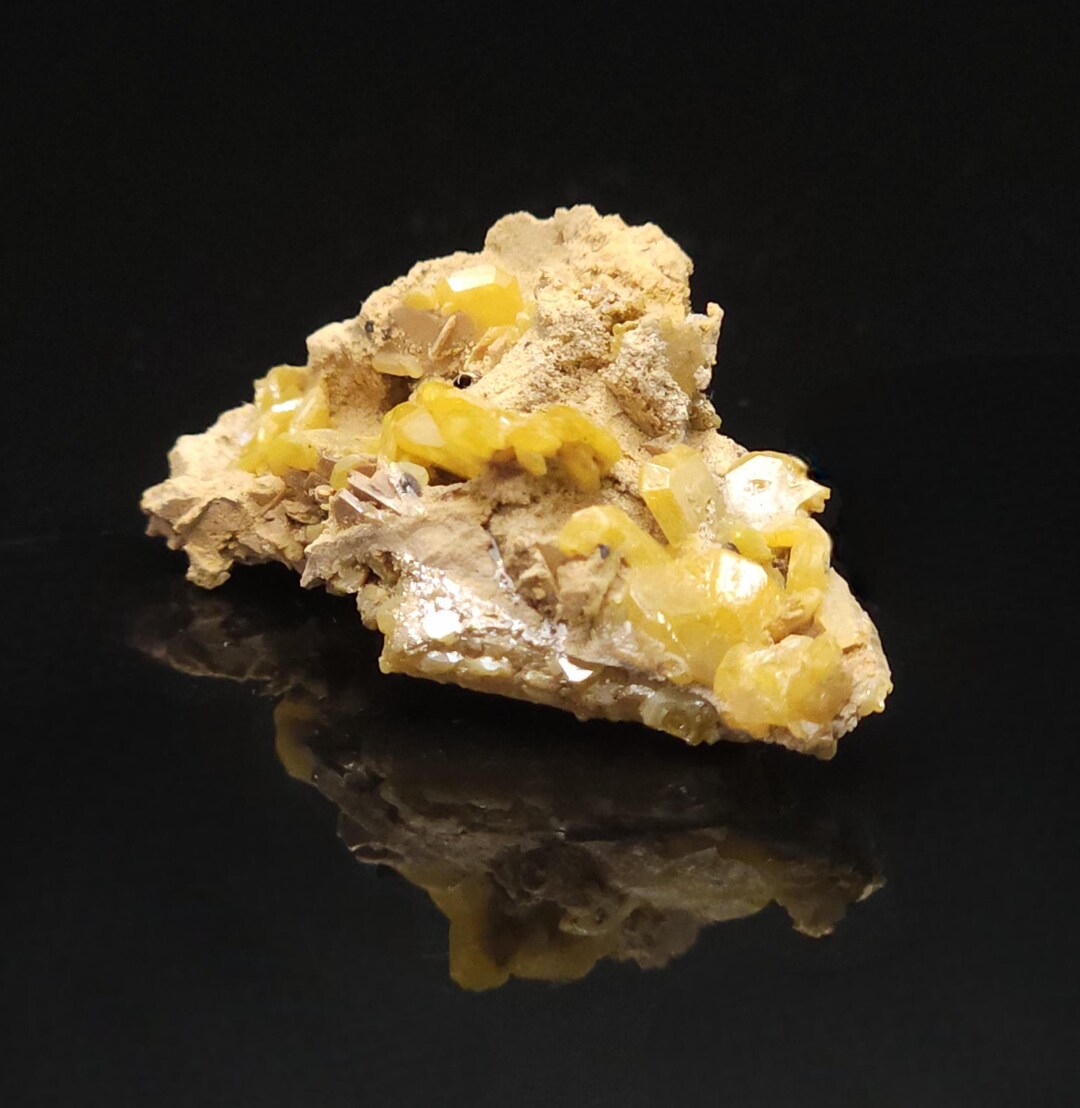 Wulfenite Crystals on Matrix, From Touissit, Morocco. Item DM-2648. - Etsy