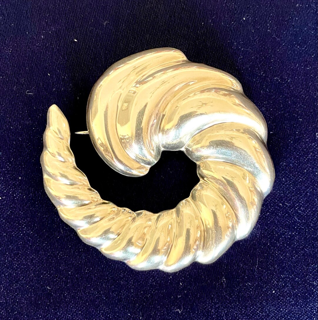 Large Sterling Silver Round Swirl (cornucopia) Brooch Pin/pendant - Etsy