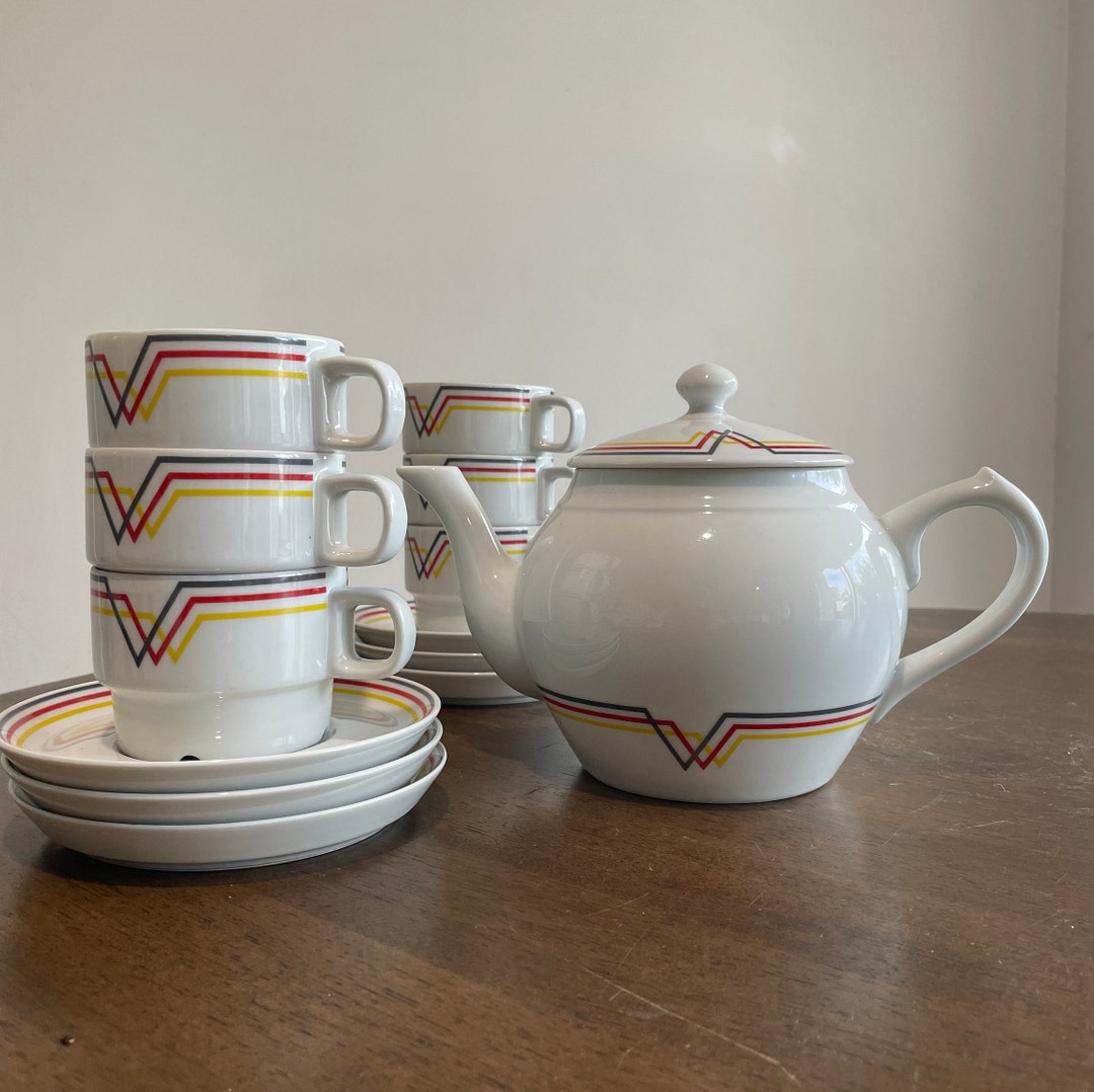 IKEA Vintage Six Setting Tea Set With Teapot 6 X Cups and Saucers Post ...