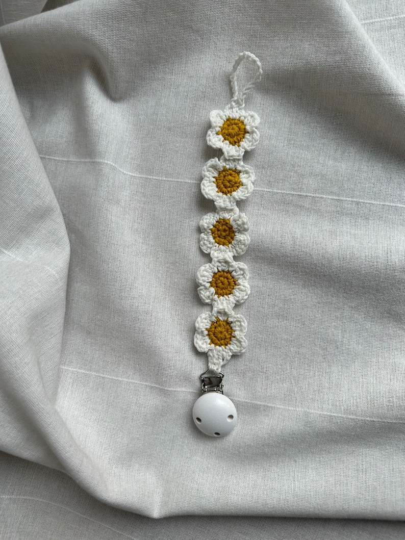 Crochet Pattern for a Floral Pacifier Chain - Etsy