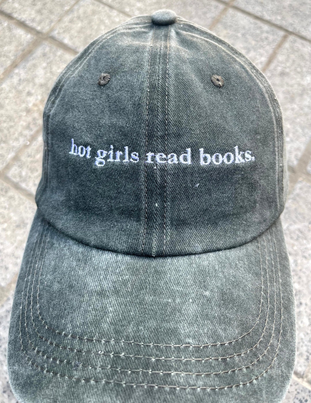 Reading Hats, Hot Girl Read Book, Reading Club Hats, Librarian Gift ...