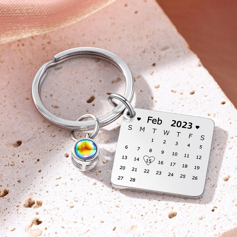 Calendar Keychain - Etsy