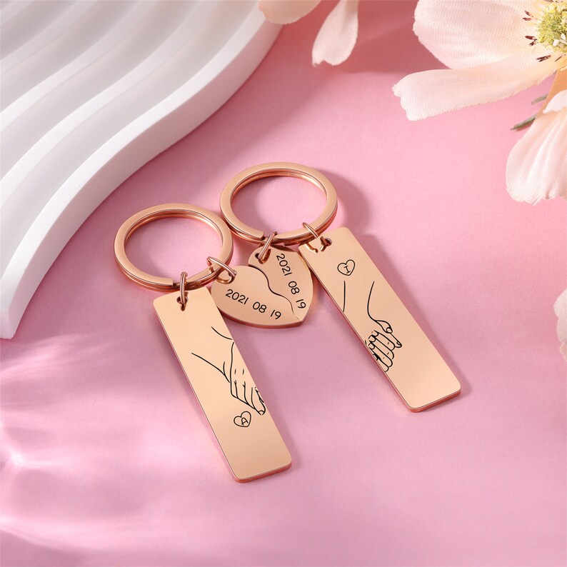 Matching Couple Keychain Set Custom Engraved Heart Keyring Engraved ...