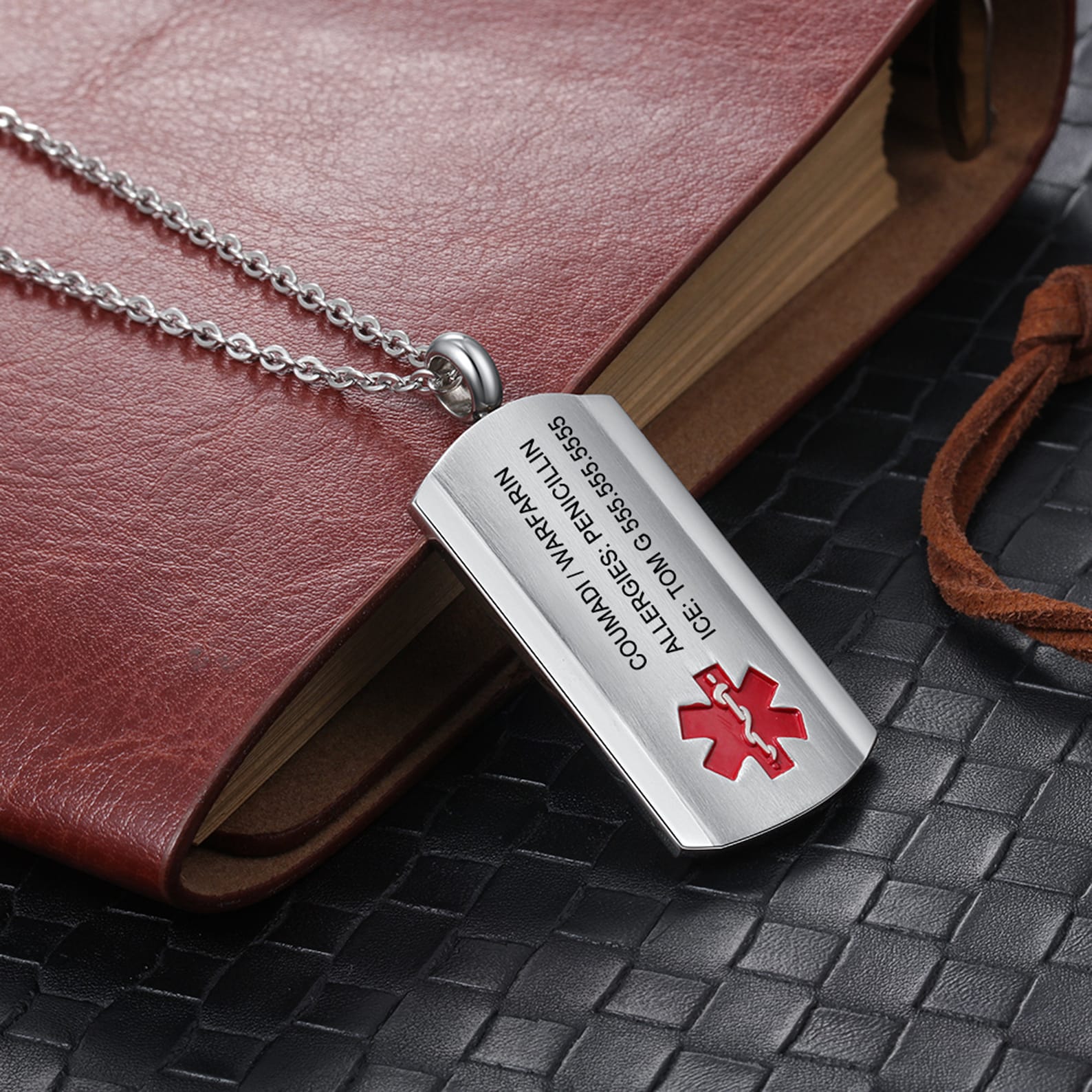 Customizable Medical Identification Necklace Emergency Medical Alert ID ...