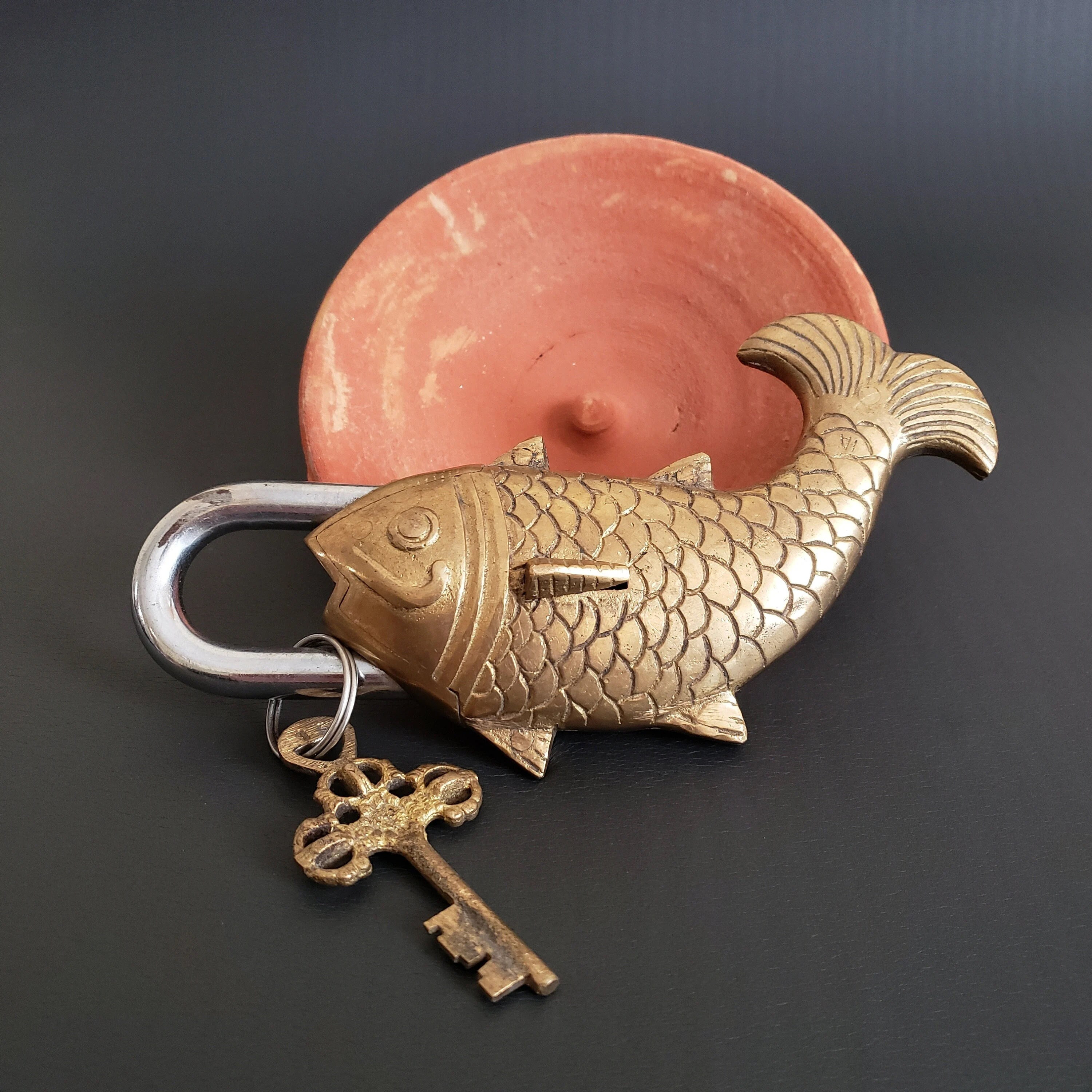 Vintage Brass Fish Lock With 2 Keys Indian Temple Padlock - Etsy