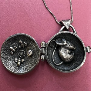 Sleeping Mouse Locket. Pure Silver. Hallmarked 999 Silver. - Etsy