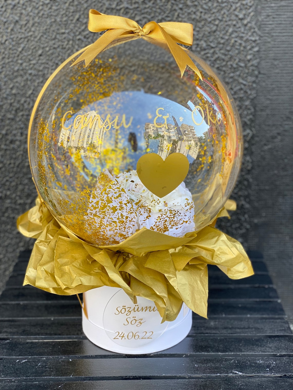 Personalized Bobo Balloon Bouquet of Balloons on the Box - Etsy