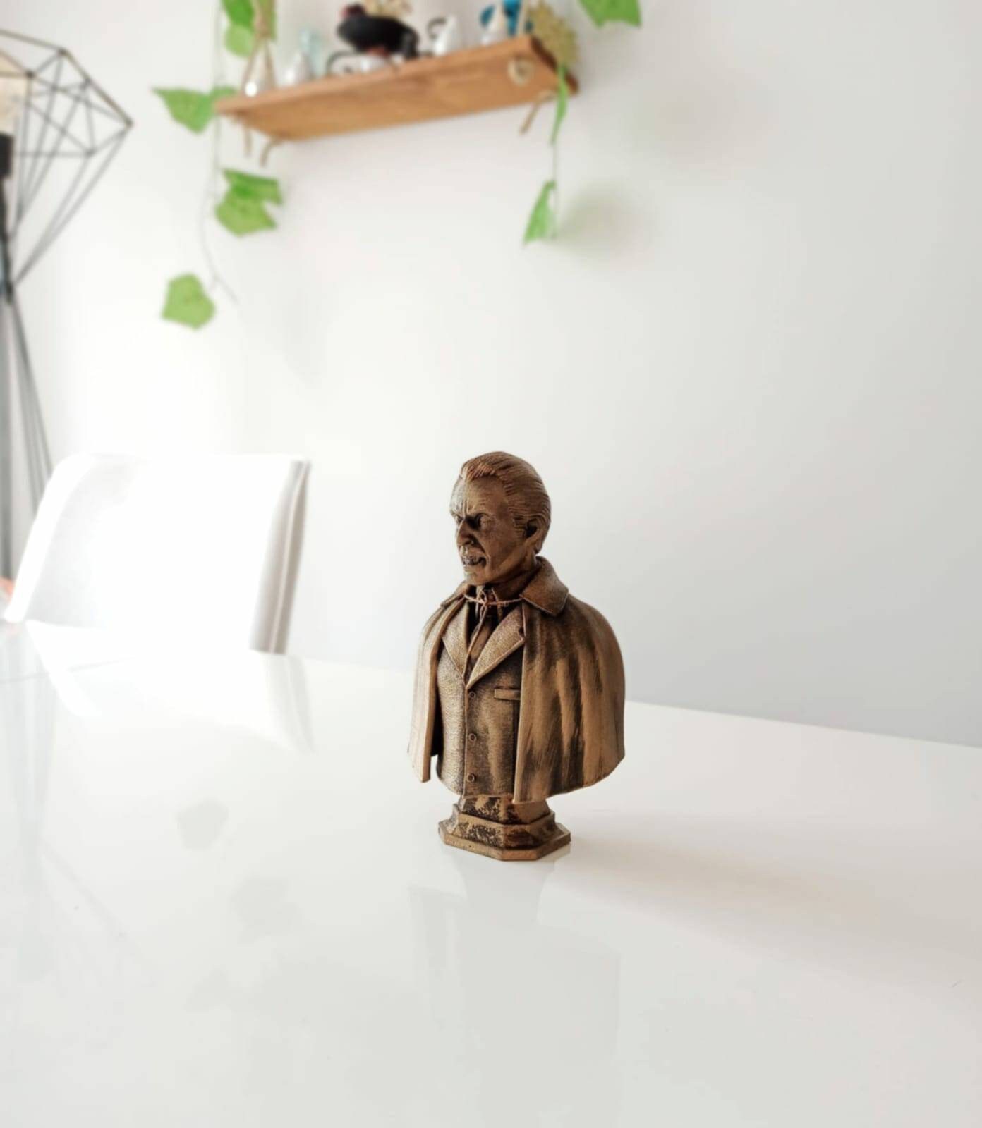 Dracula Vampire Statue Horror Icon - Etsy