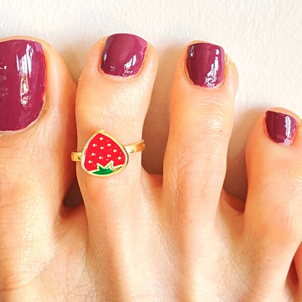 Gold Toe Ring - Etsy