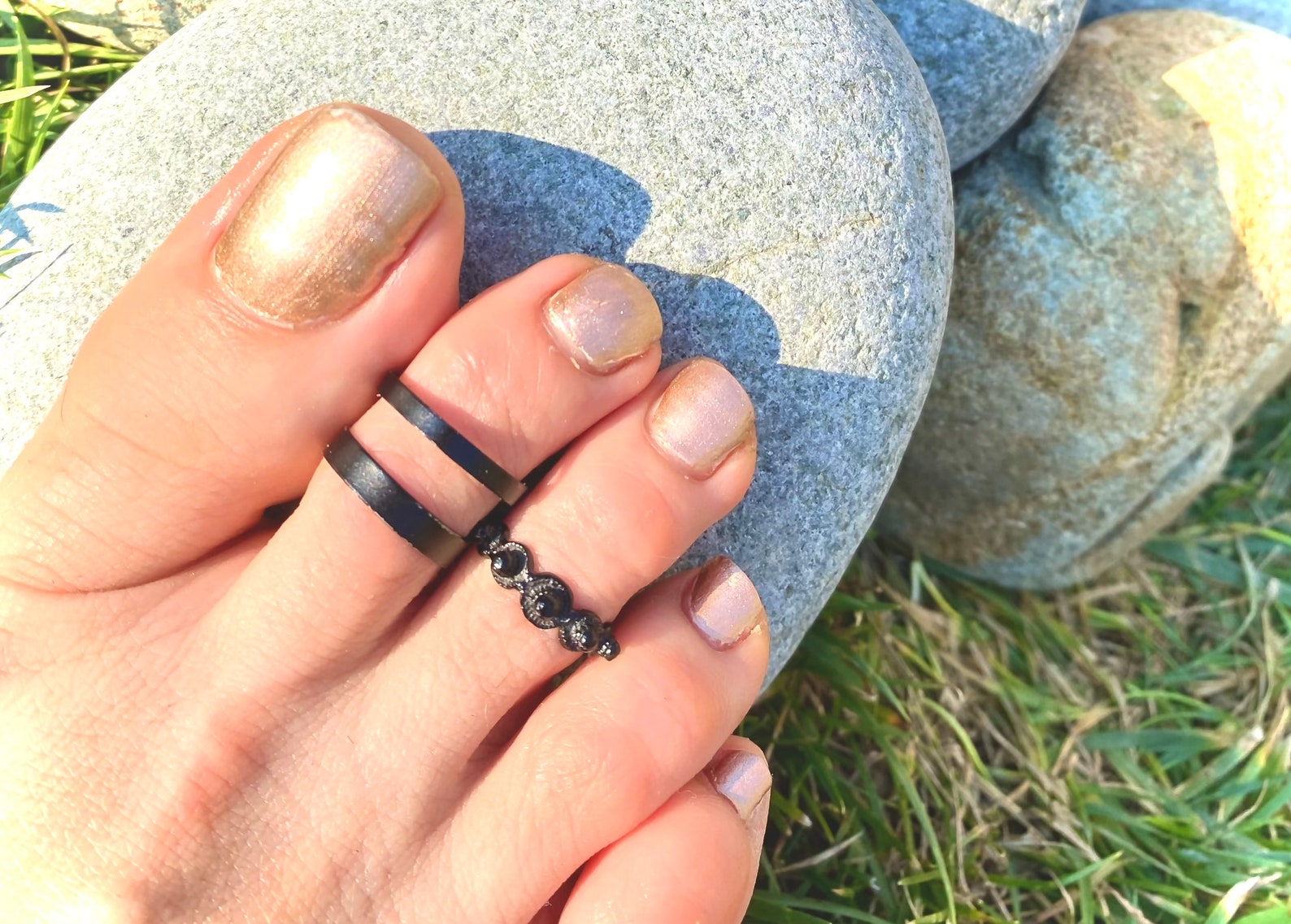 Black Toe Ring Set, Open Band Ring Set, Set of 2 Foot Rings, Dainty ...