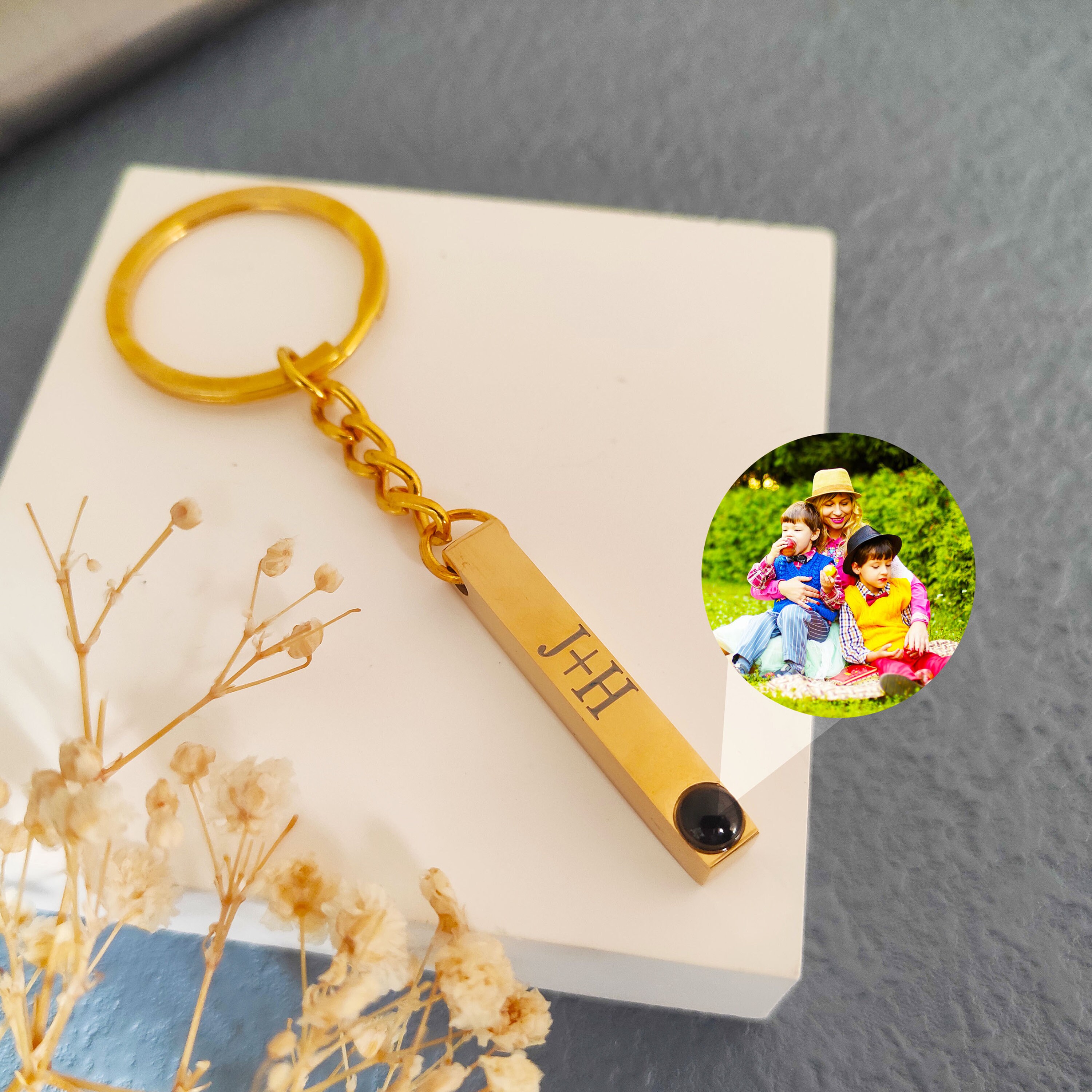 Personalized Photo Projection Keychain,photo Keychain Gift for Him ...