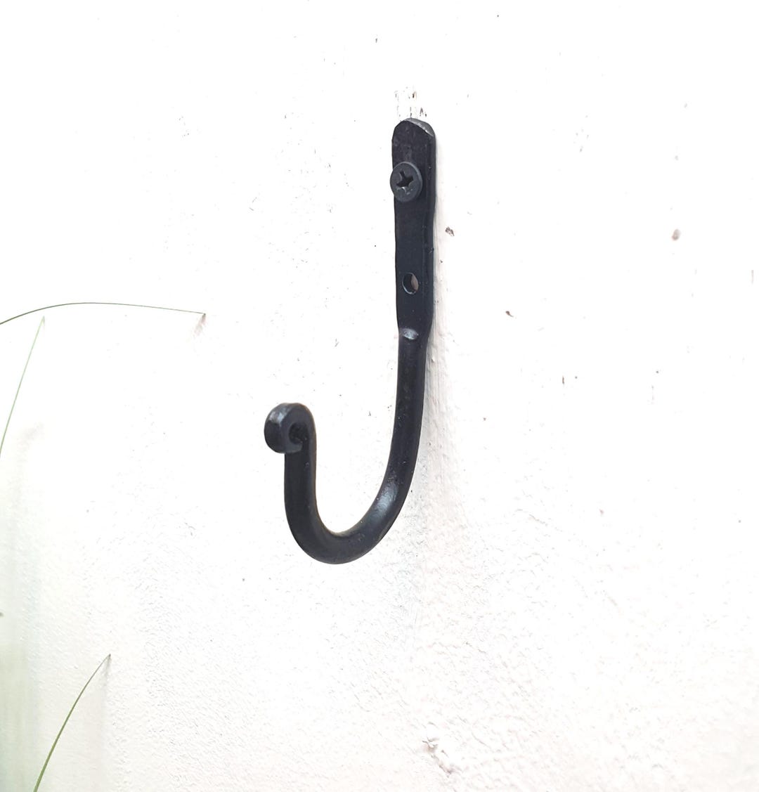 Hand-forged Black Iron Hook – Heavy-duty Wrought Iron Wall Hook for ...