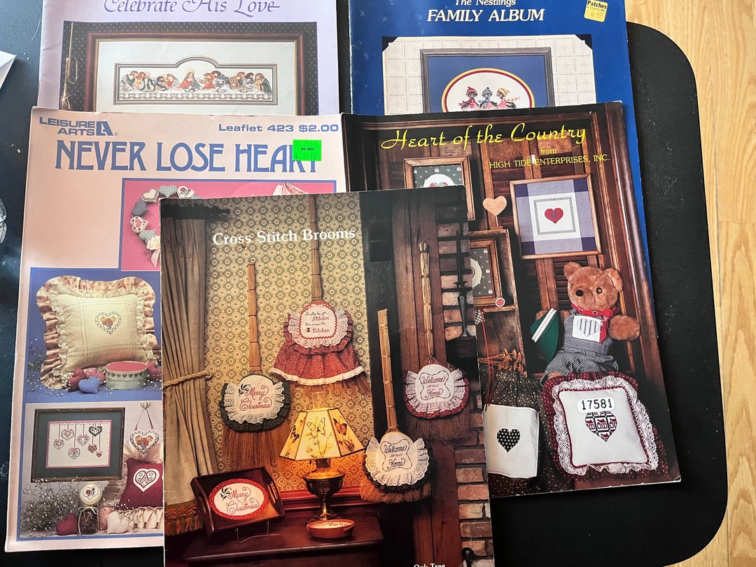 Lot of 5 Cross Stitch Pattern Books - Etsy