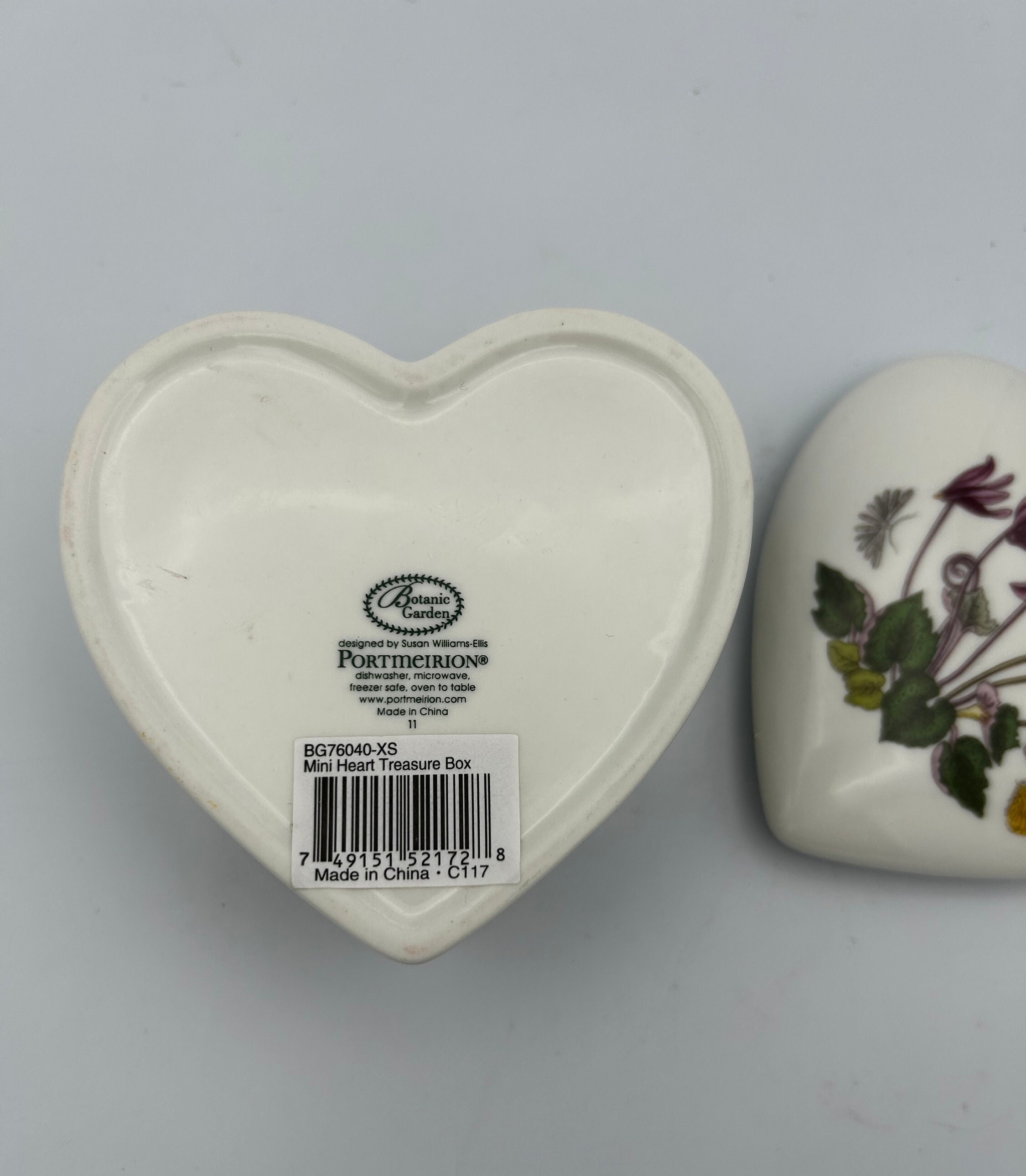 Portmeirion Botanic Garden Collection Cyclamen Mini Heart-shaped ...