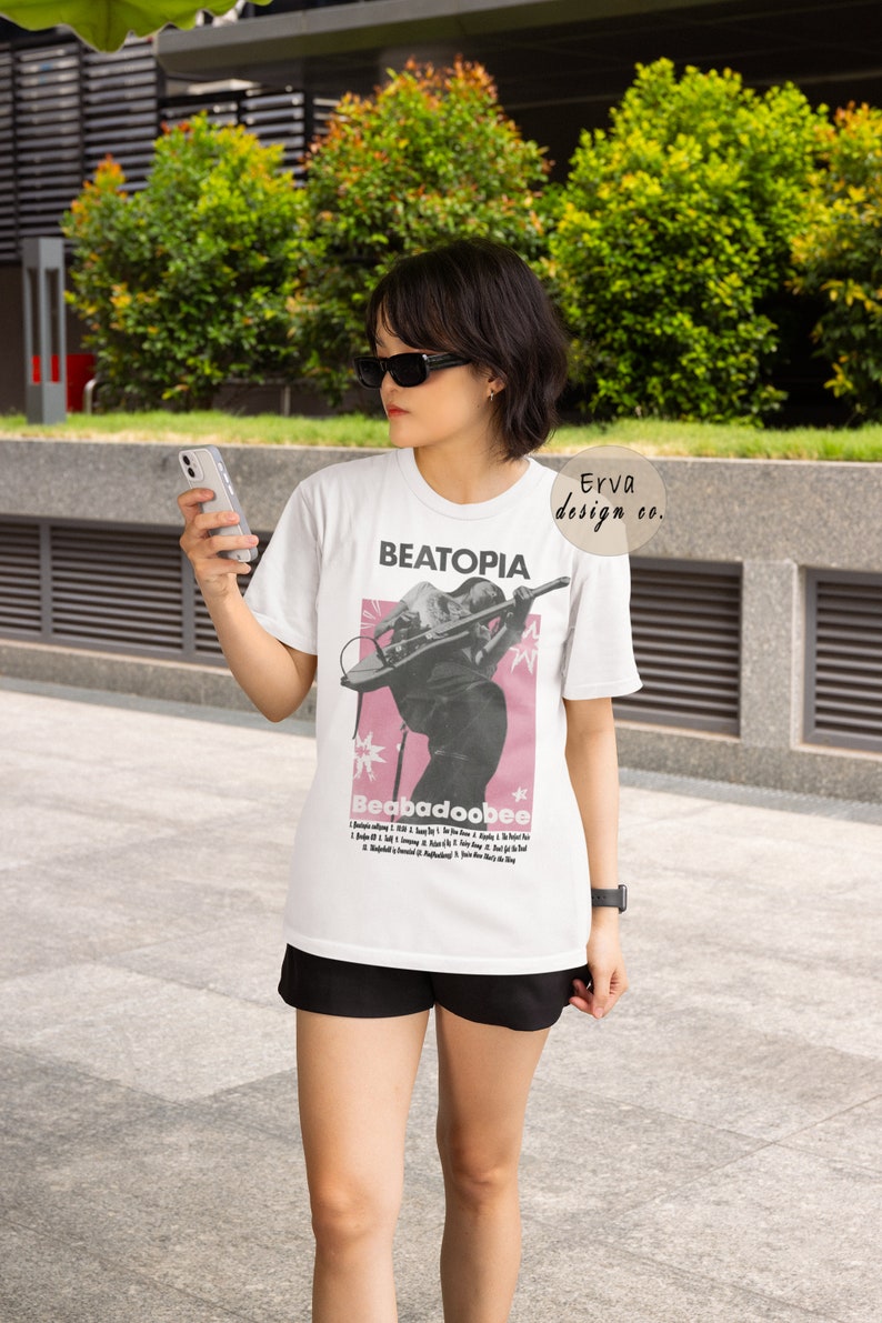 Beabadoobee T-shirt: Beatopia Album Art, Pinkpantheres Tee - Etsy