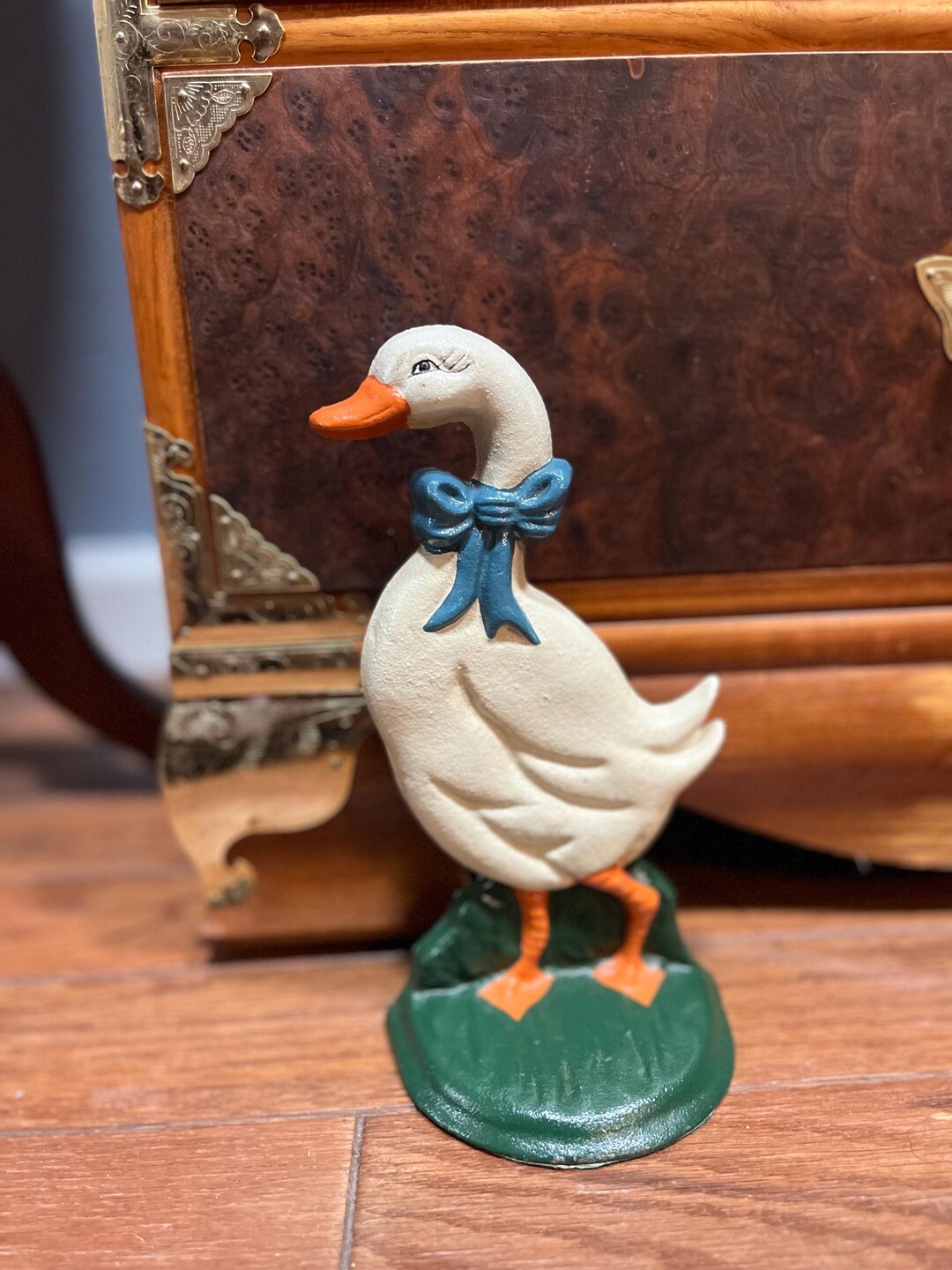 Vintage Cast Iron Goose Doorstop – Hand-painted With Felted Bottom - Etsy