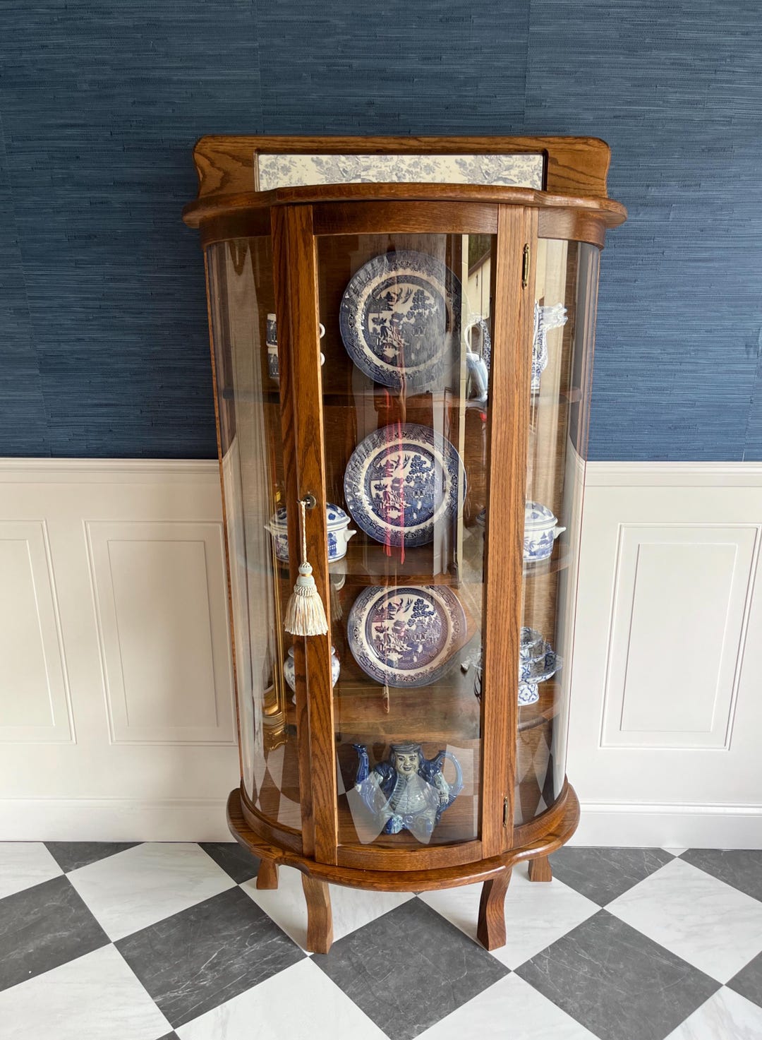 Vintage Oak Bowfront Curio Cabinet With Curved Glass W/ Skeleton Key ...