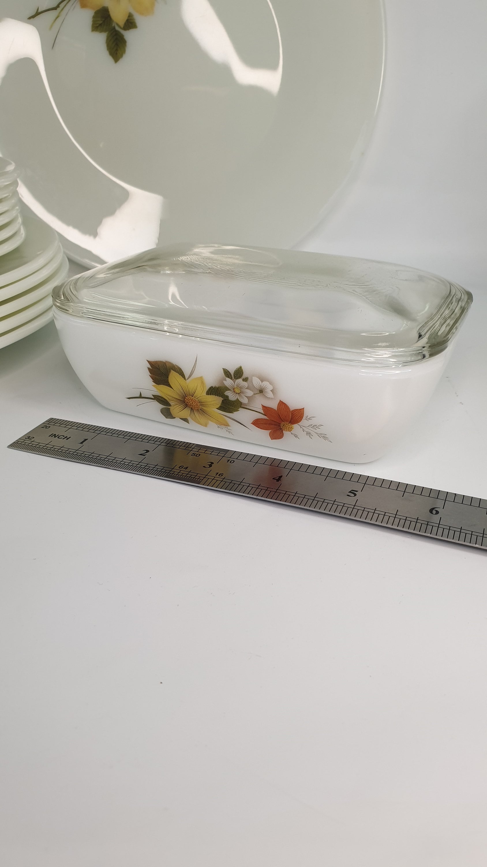 VINTAGE JAJ PYREX Autumn Glory Mid Century, Dish, Plate Jug - Etsy UK