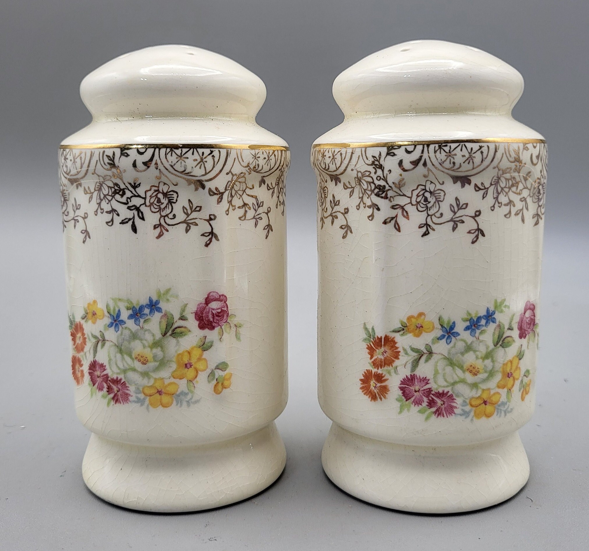 Early 1920s Keystone Canonsburg Pottery Co. 2 Floral Patterns With 22 ...