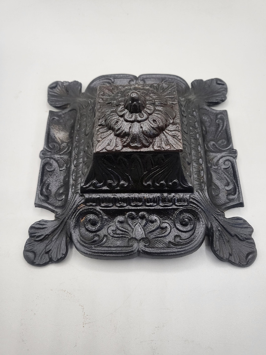 Antique Early 1900s Cast Iron Ink Well With Removable Lid and Pot ...