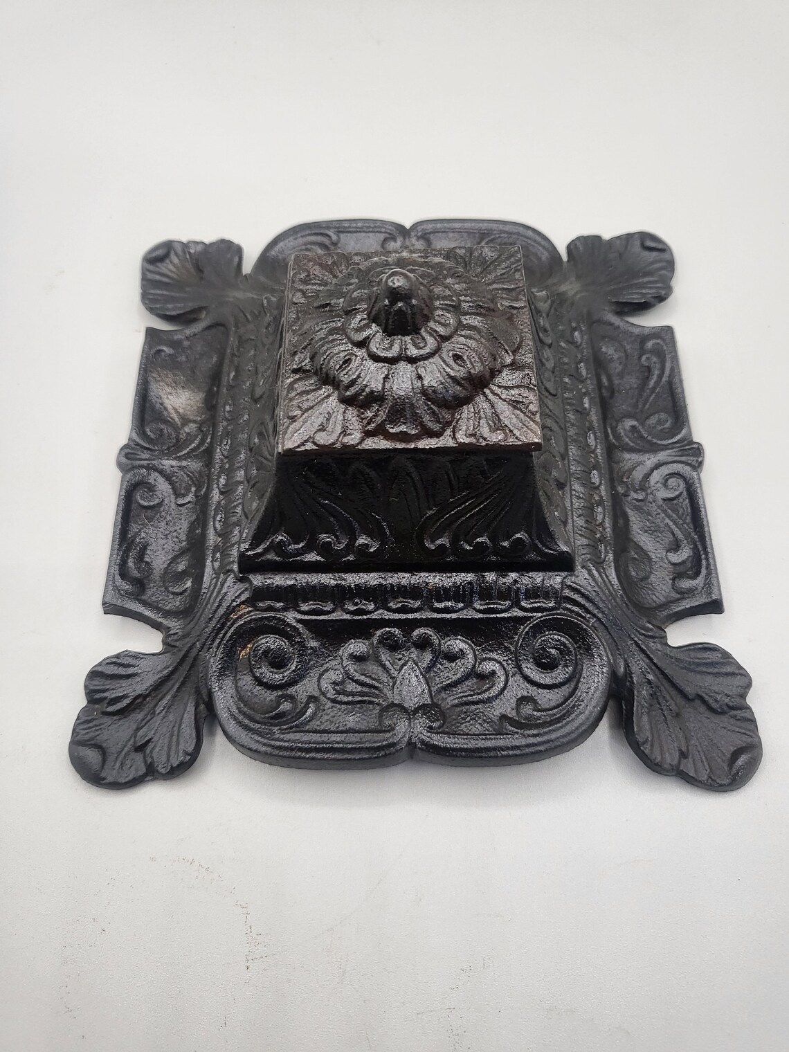 Antique Early 1900s Cast Iron Ink Well With Removable Lid and Pot ...