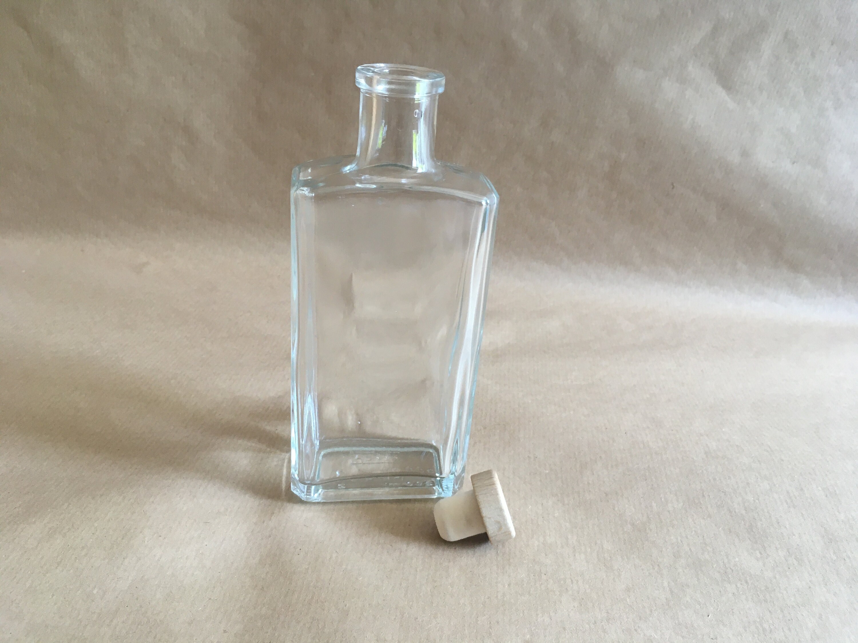 200ml BOTTLE Angular Shape Glass Bottle 1pc Crystal Decanter Home Decor ...