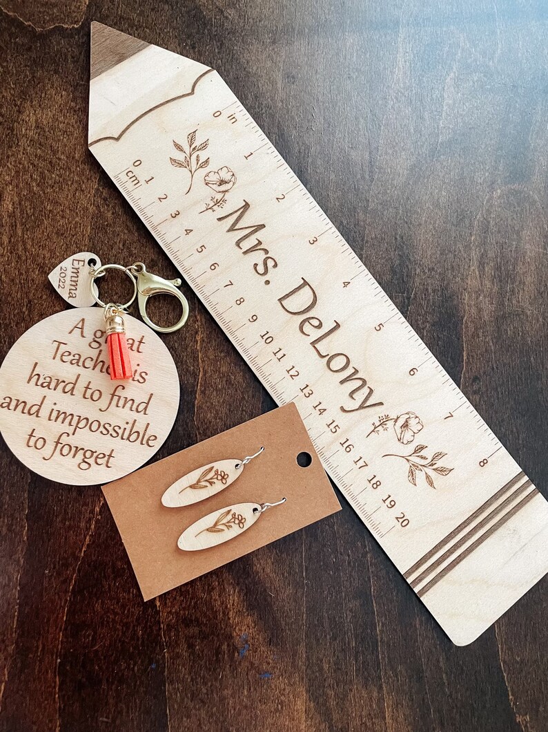 Teacher Appreciation Gift Keychain - Etsy