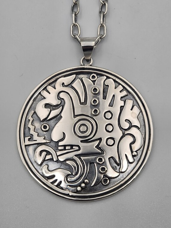 Sterling Silver Aztec Medallion & Earrings - Gem