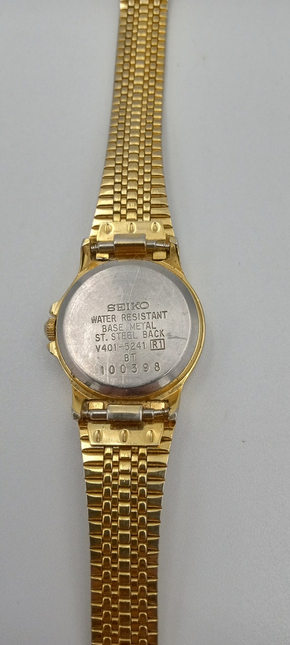 Woman's Seiko Gold Tone Watch - Gem