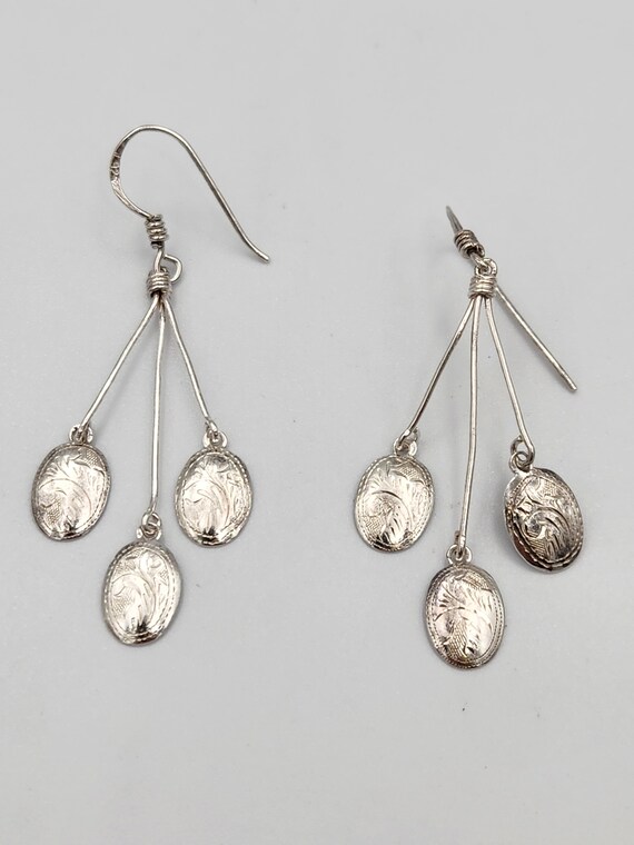 Silver dangle earrings - Gem