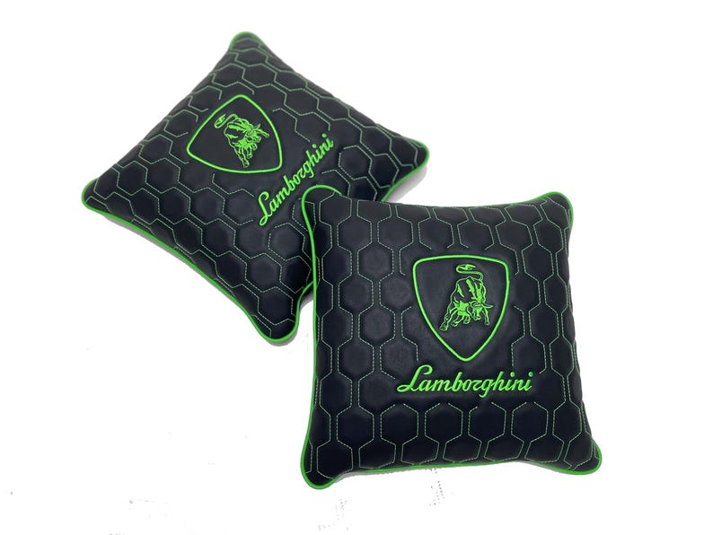 Lamborghini Urus Bespoke Floor Mats, Trunk, and 2 Pillows Black/green ...