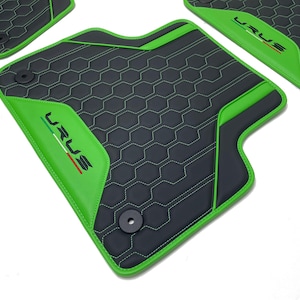 Lamborghini Urus Bespoke Floor Mats, Trunk, and 2 Pillows Black/green ...