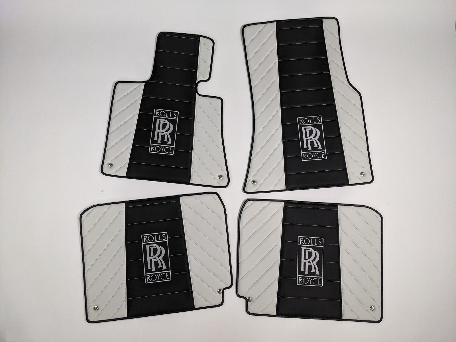 Rolls Royce Ghost/phantom/wraith Bespoke Floor Mats Black/sea Shell - Etsy