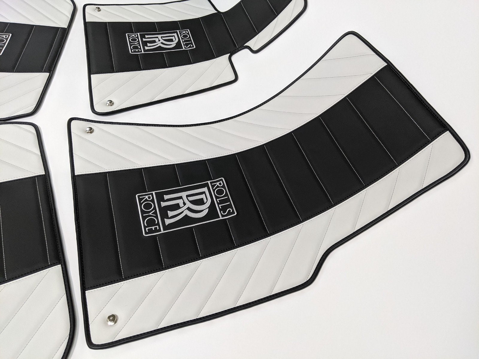 Rolls Royce Ghost/phantom/wraith Bespoke Floor Mats Black/sea Shell - Etsy