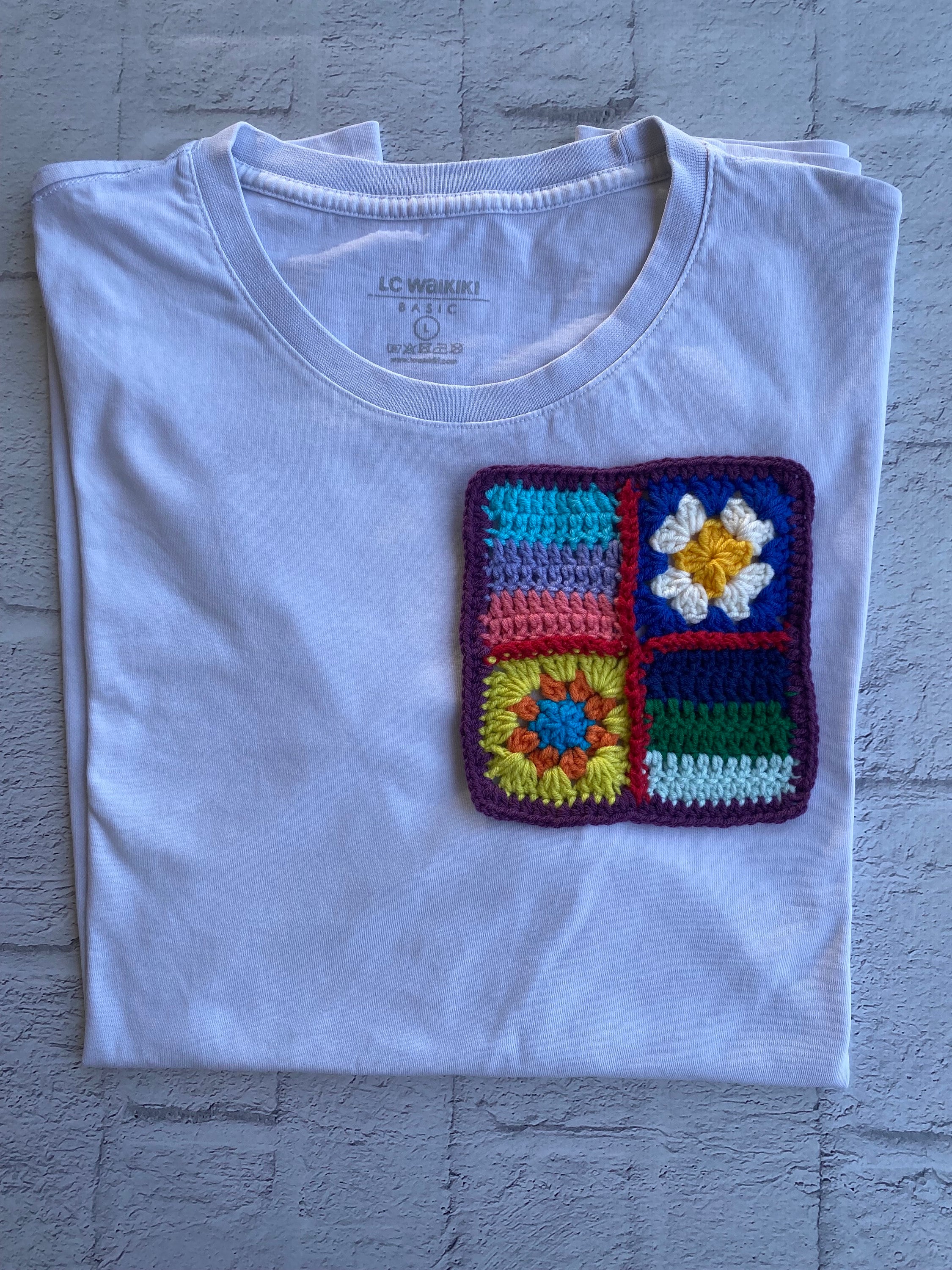 Granny Square Crochet Pocket T-shirt, Custom Cotton Tee - Etsy