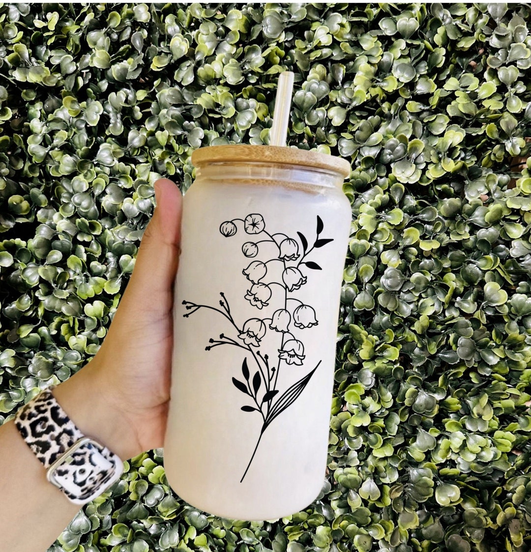 May Birthday Month Gift - Birth Flower Glass - Custom Flower Name Glass ...