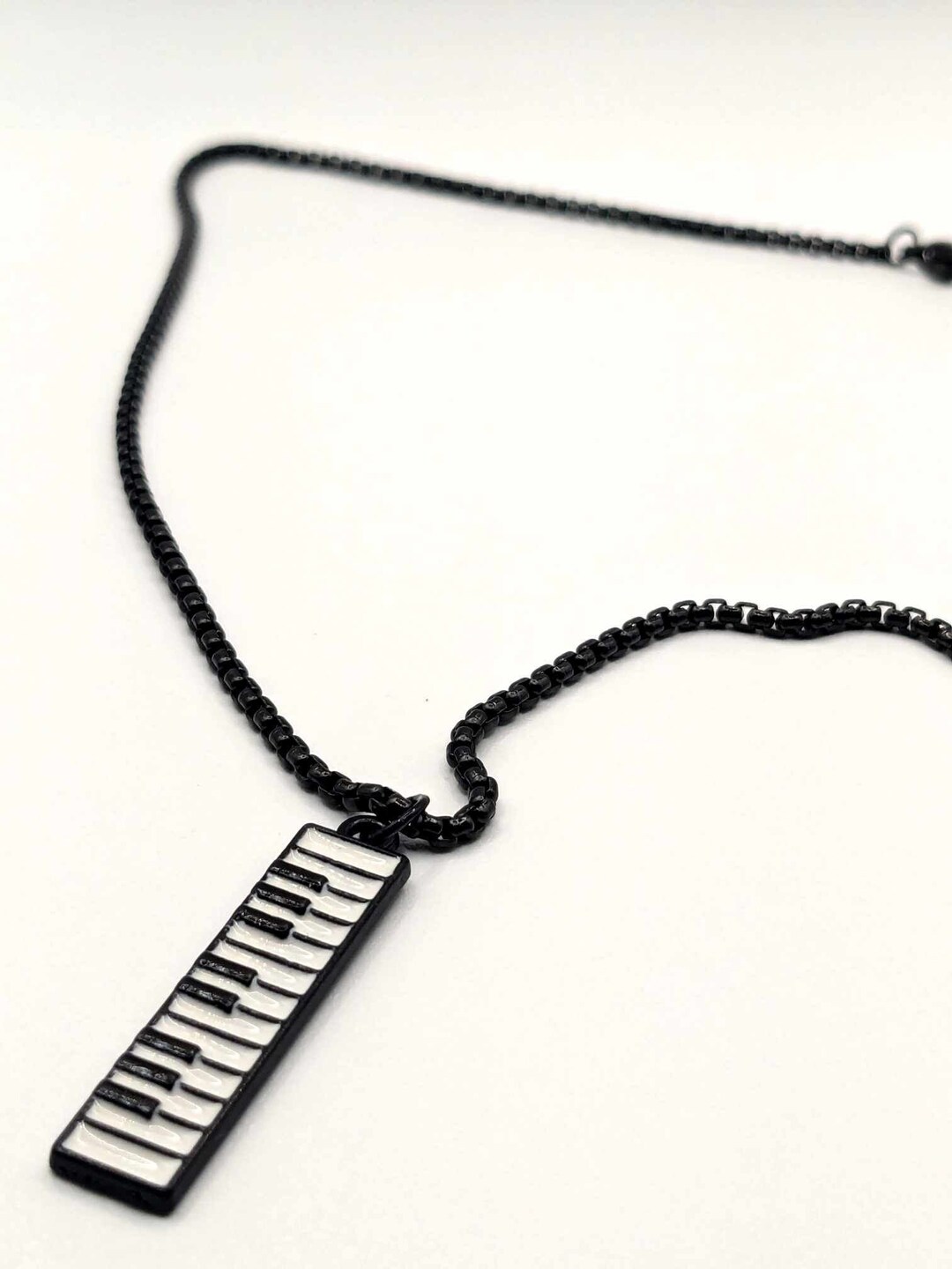 Black and White Keyboard Necklace, Piano Pendant Necklace, Piano ...