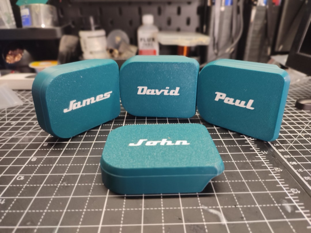3D Printed Personalized Battery Covers for Makita 18V Power Tool ...