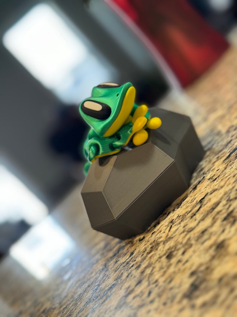 Blob Gecko Magnetic Feet Multi-color Printed Flexi Toy - Etsy