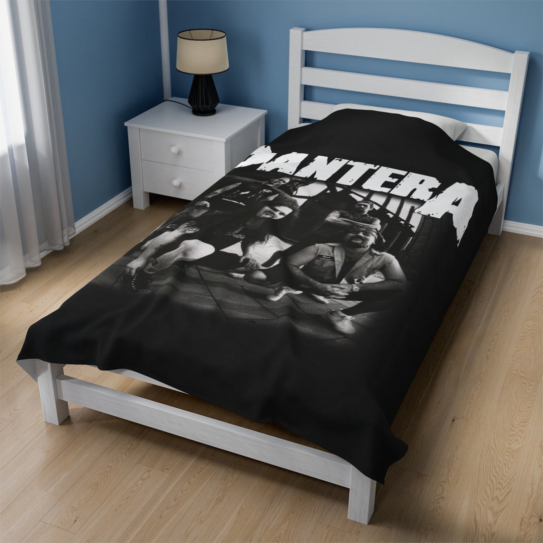 Pantera Plush Blanket - Etsy