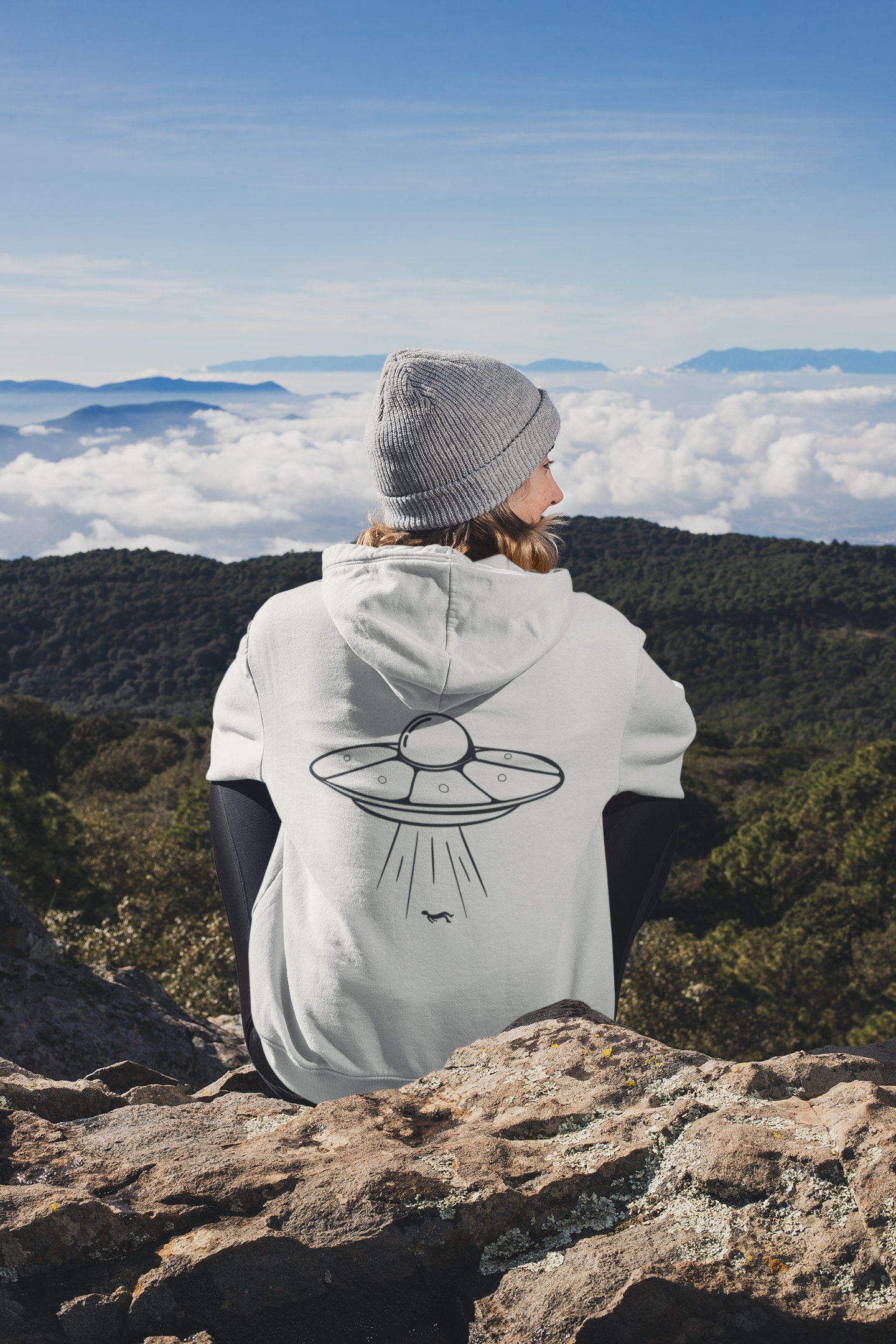 3 UFO Designs, SVG & PNG Files, Instant Download, Hand Drawn, for ...