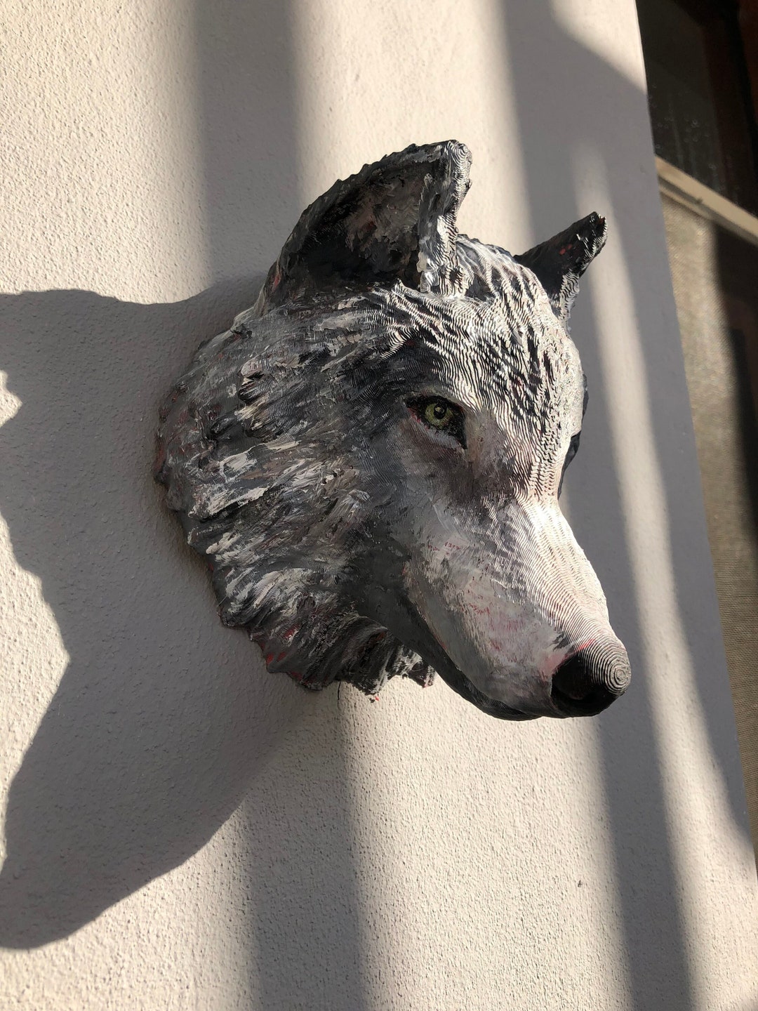Wolf Wall Decor, Hand-carved Painted Wolf Wall Figurines, Handmade Wall ...