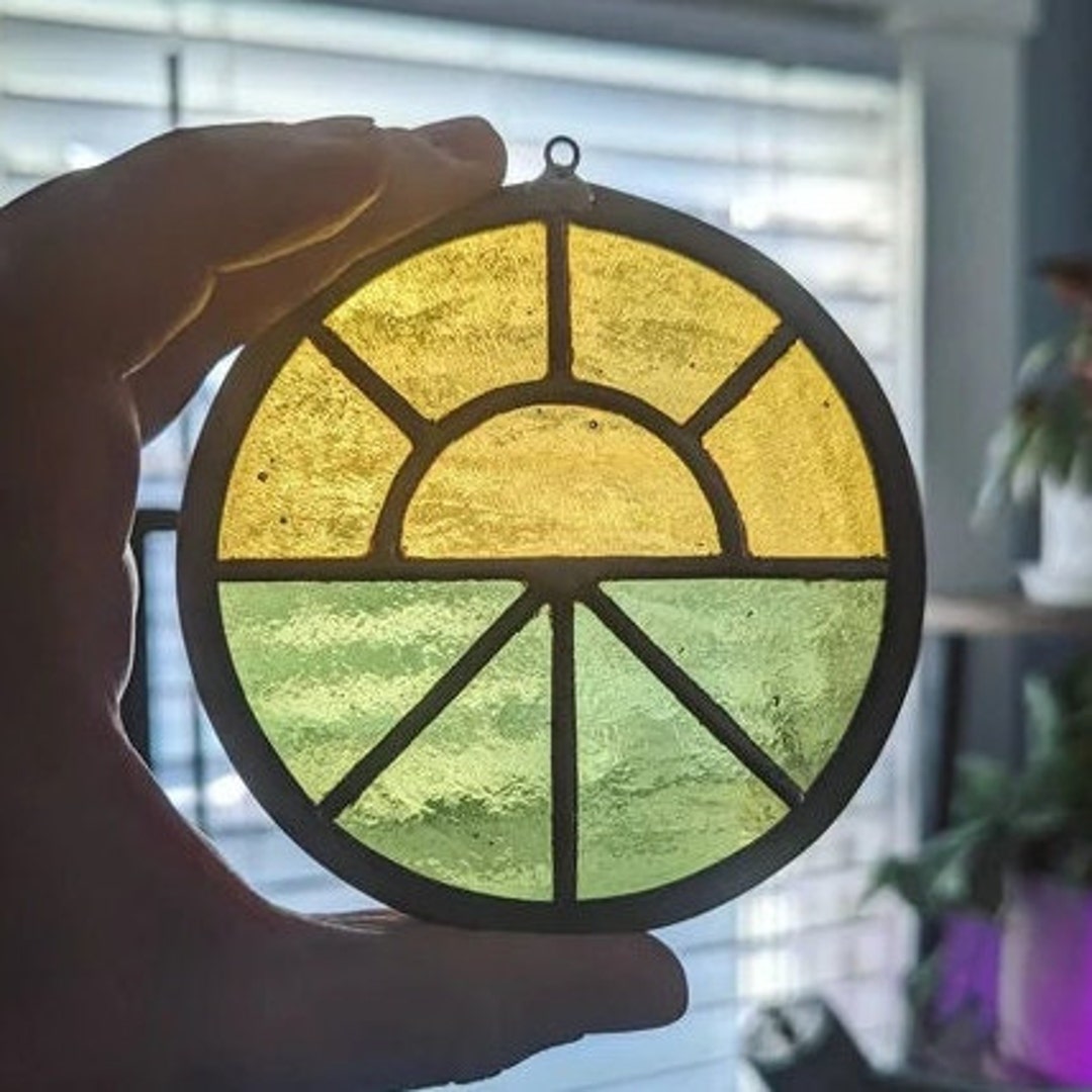 Lathander Symbol Stained Glass – Dungeons and Dragons Holy Symbol DIY ...