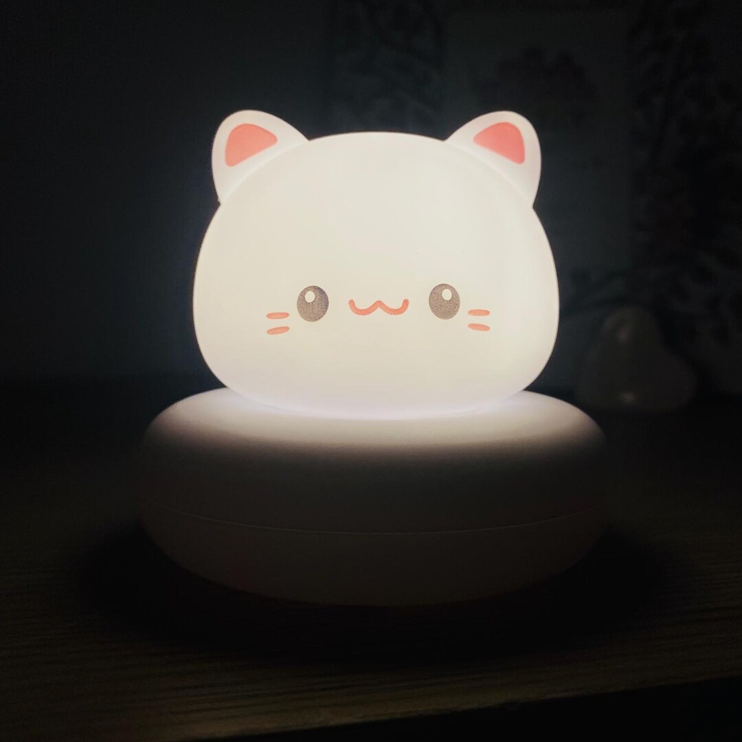 Cute Cat LED Night Light, Kawaii Bedside Lamp, Soft White Glow Kawaii ...