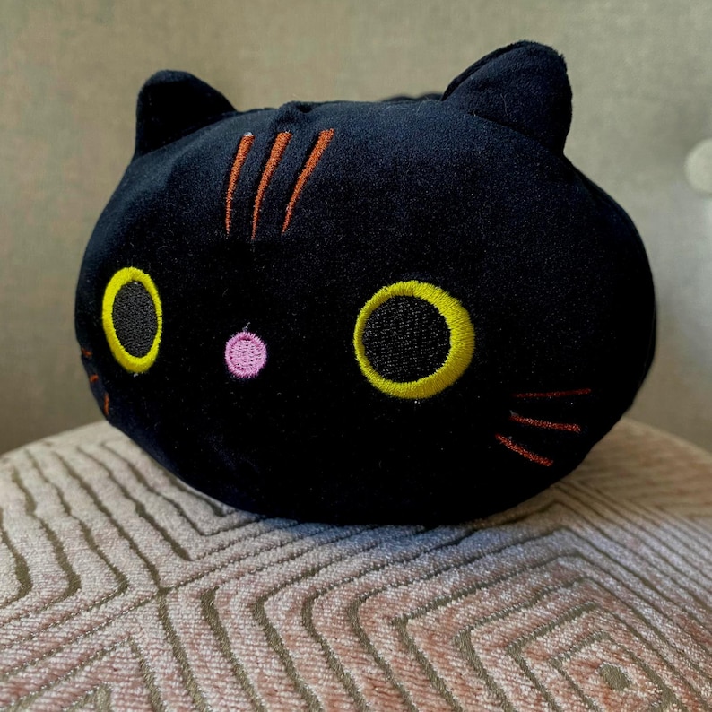 Cute Squishy Black Cat Plush Toy, Stuffed Animal, Kawaii Cat Plushie ...
