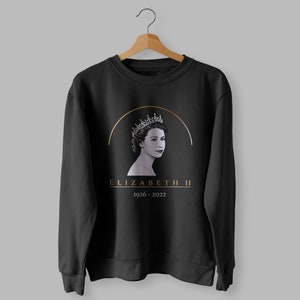 Queen Elizabeth II Png, Queen Elizabeth II Emblem, Royal Emblem Design ...