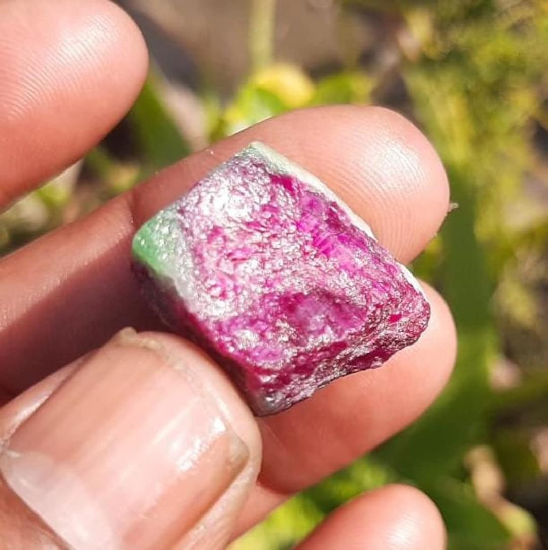 Ruby Zoisite Anyolite Gemstone Mineral Specimen Crystal Natural Rough ...