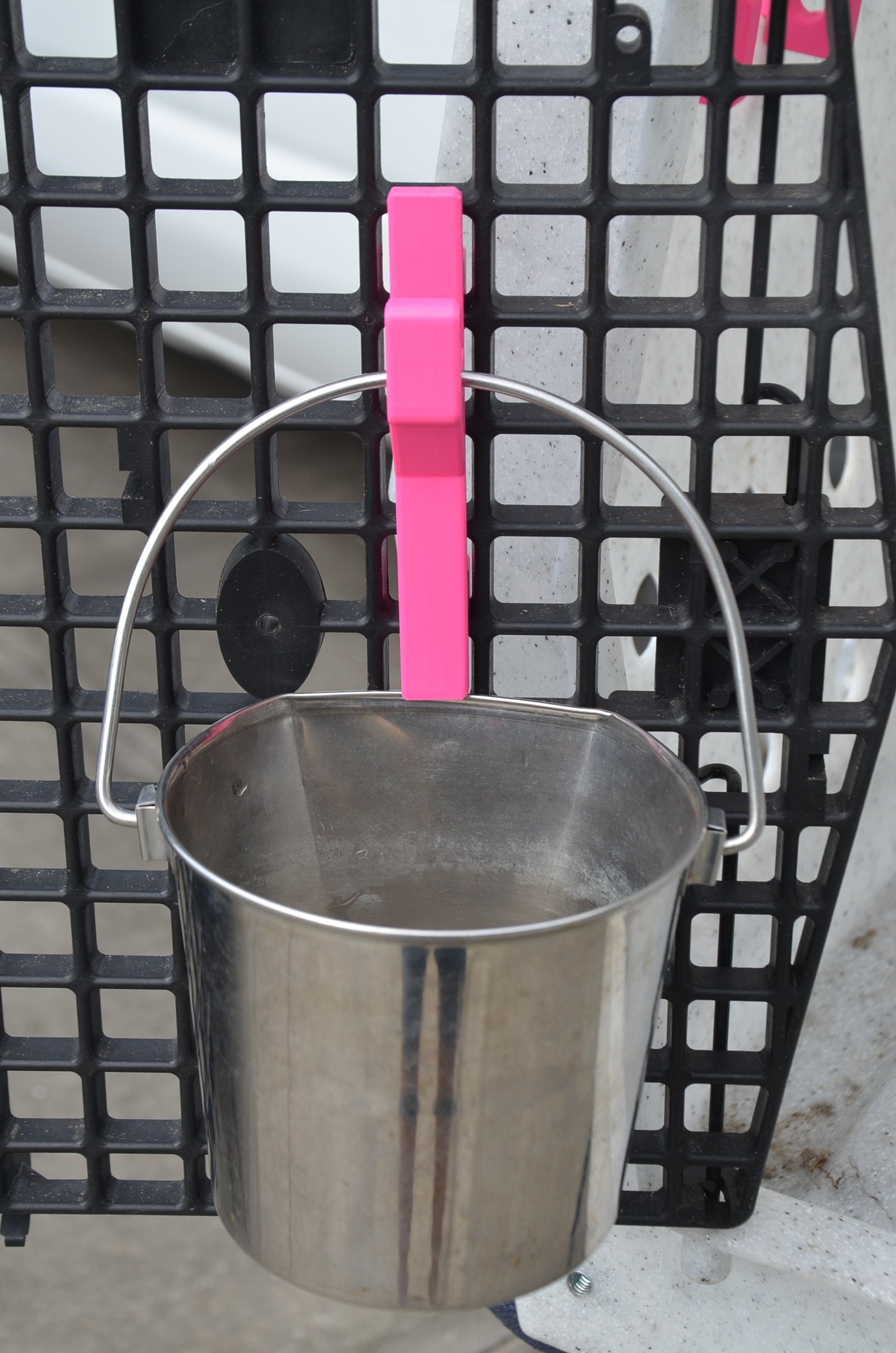 Hot Pink Ruffland Kennel Door Water Bucket Hook PEGT Pet Safe - Etsy