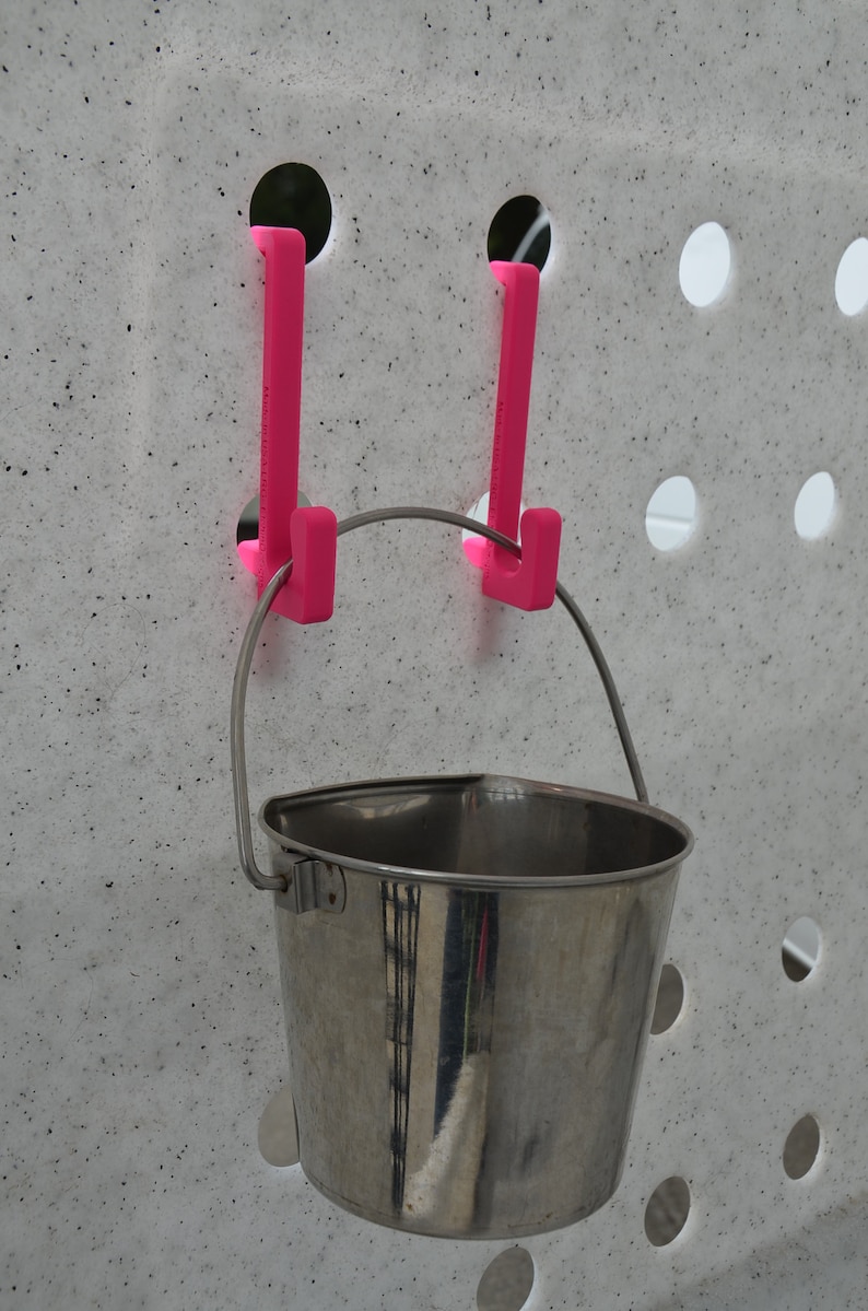 Hot Pink Bundle-ruffland Kennel Door new Style Fanand Ruffland Kennel ...