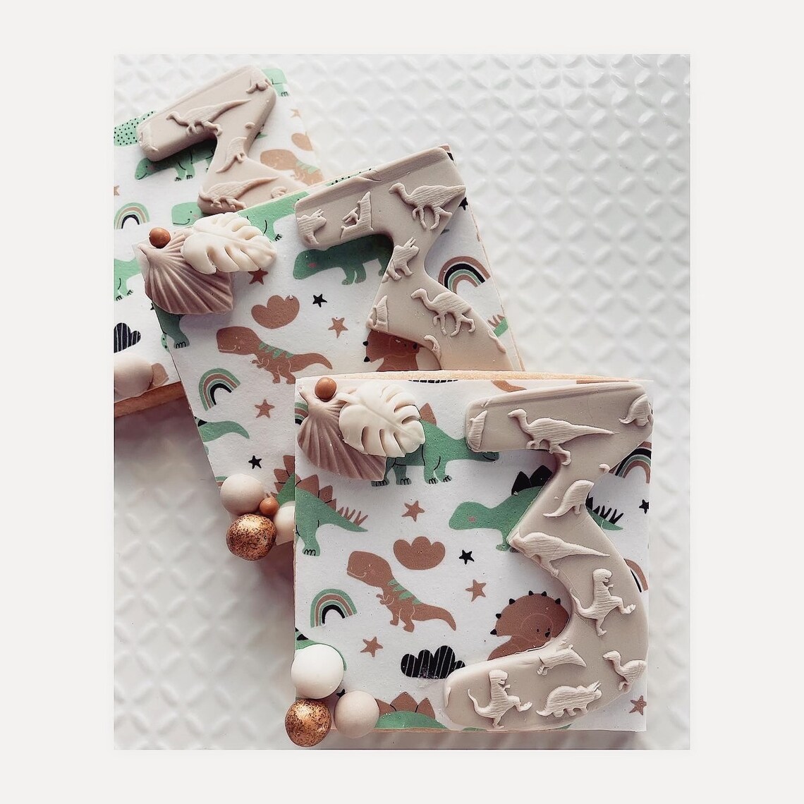 Dinosaur Edible Icing Sheet, Cake Topper, Cake Wrap - Etsy UK